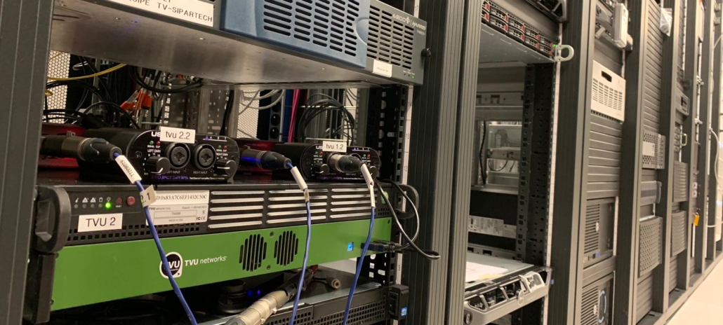 L'Équipe sur le terrain avec TVU Networks | Magic Hour